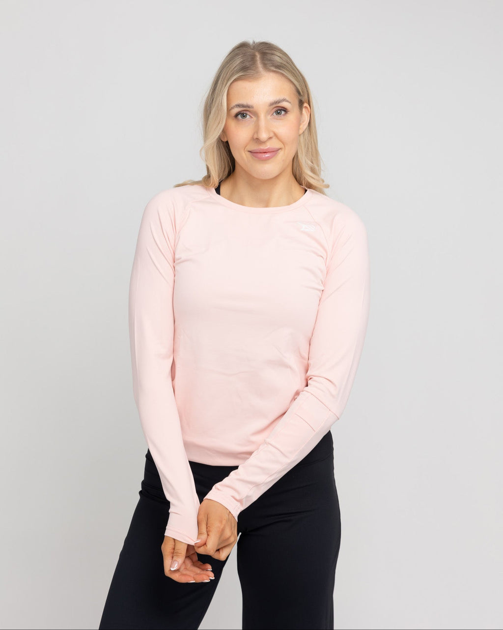 Juno Longsleeve - Multiuse gym long sleeve for women | NÉPRA